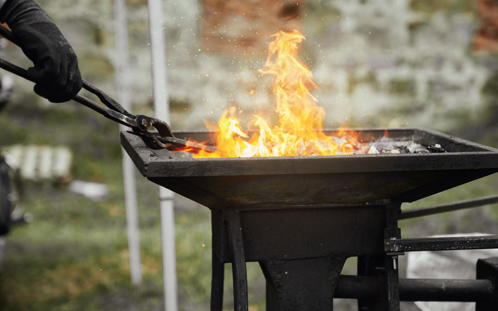 What Is T1 Steel? - knife Insight